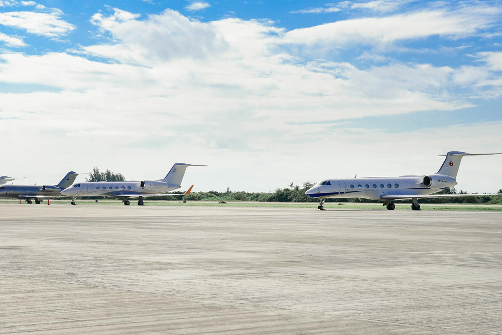 Can Private Jets Land at Smaller Airports? Exploring Your Options ...